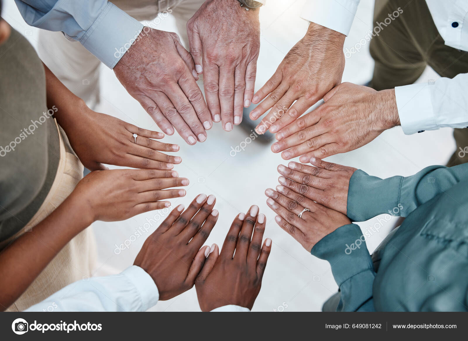 Teamwork Diversity Hands Business People Circle Motivation Support Community Office — Stock ...