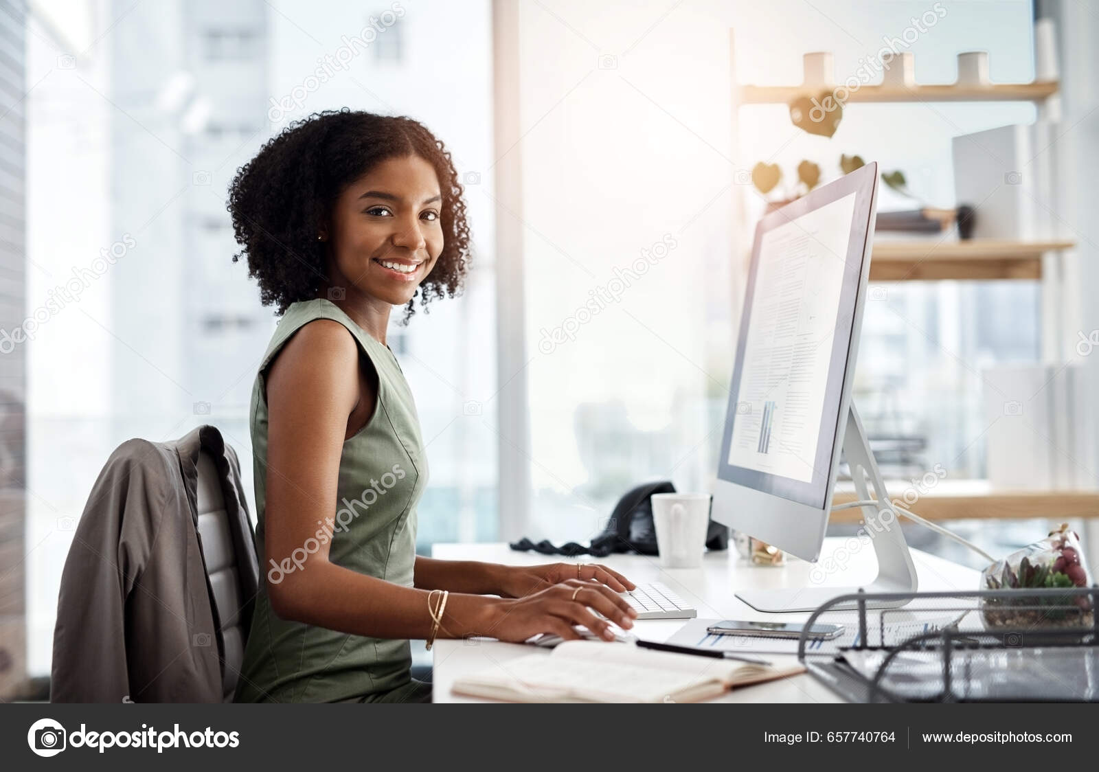 Black Woman Business Computer Screen Smile Portrait Working Corporate ...