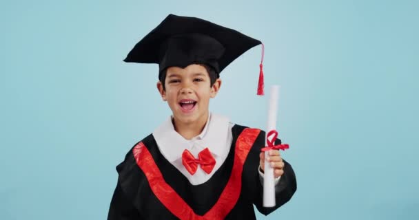 264 Graduacion niños Videos, Royalty-free Stock Graduacion niños ...