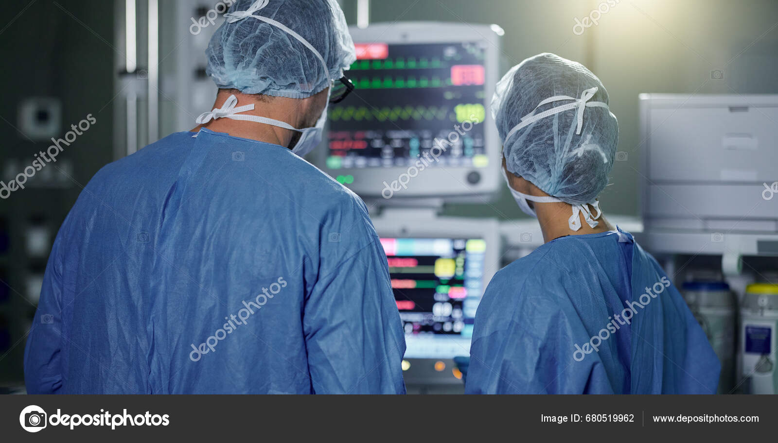 Teamwork Bildschirmüberwachung Oder Chirurg Bei Chirurgischen ...
