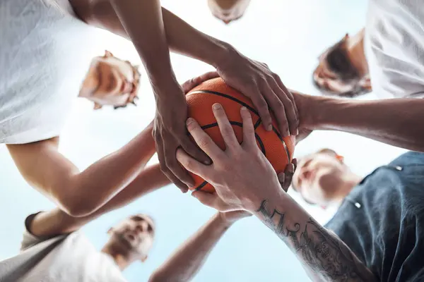 Basketball huddle Stock Photos, Royalty Free Basketball huddle Images ...