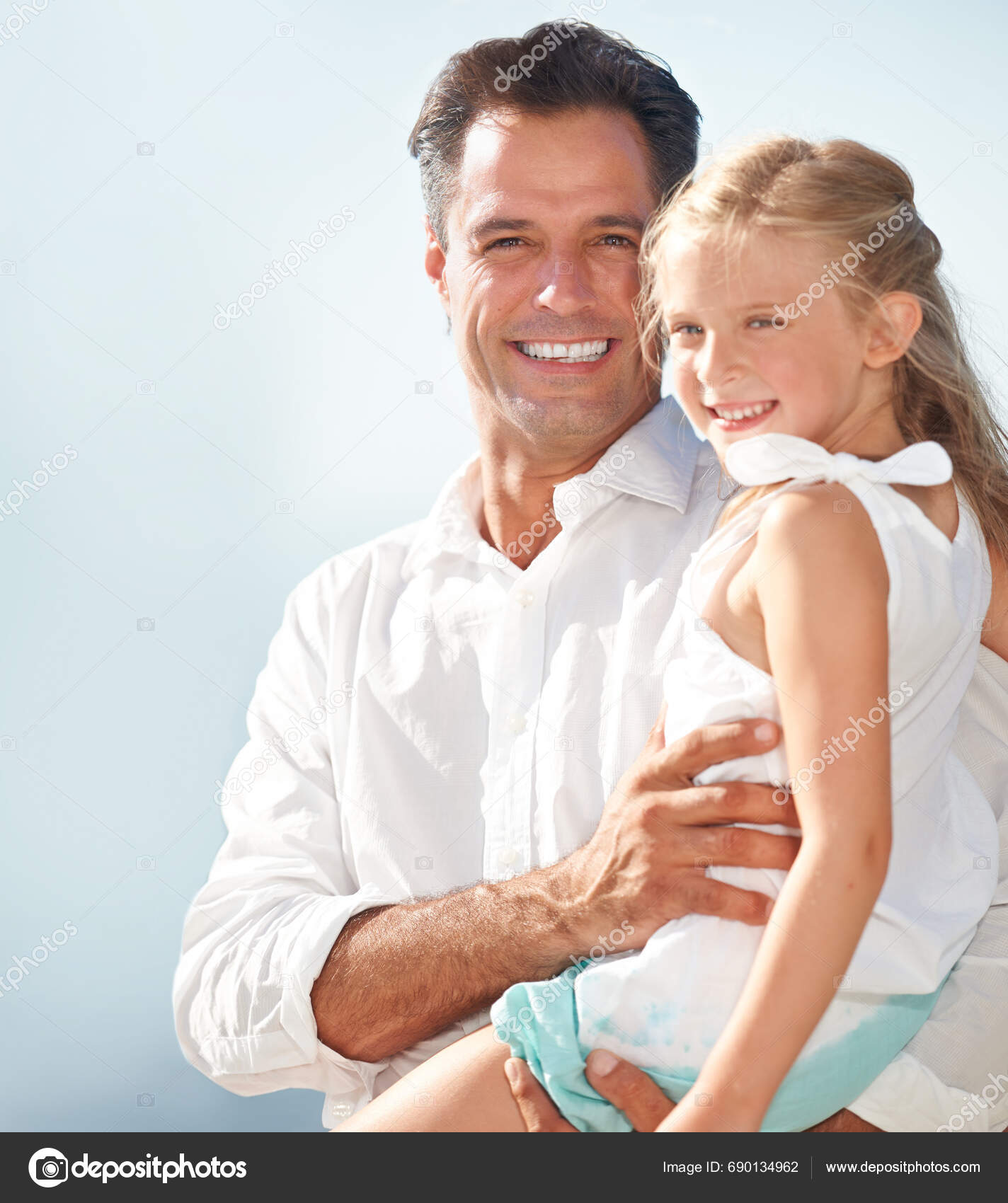 Father Daughter Portrait Happy Mock Relax Peace Love Bonding ...
