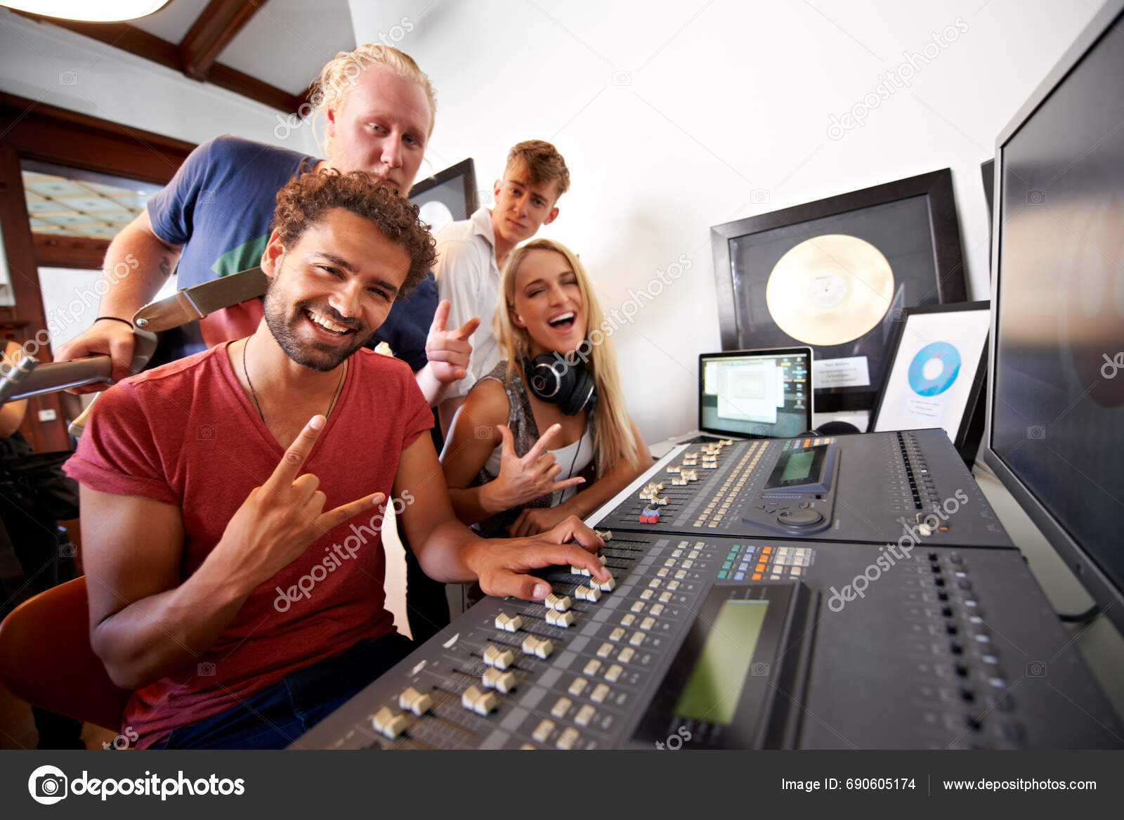 Recording Studio Rock Sign Portrait People Music Radio Audio Musical ...