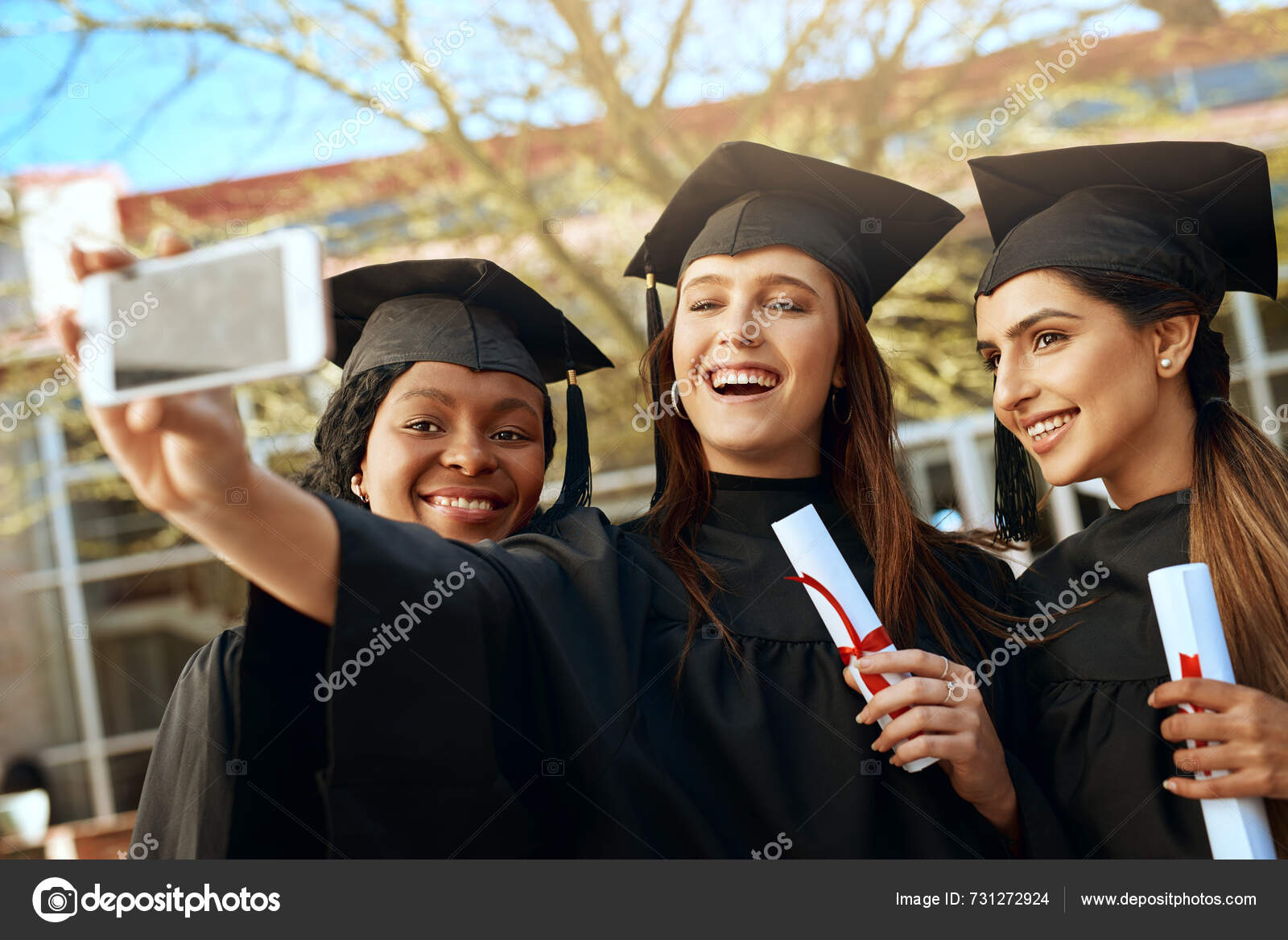 Students Graduation Happy Selfie Campus Celebration Success People ...