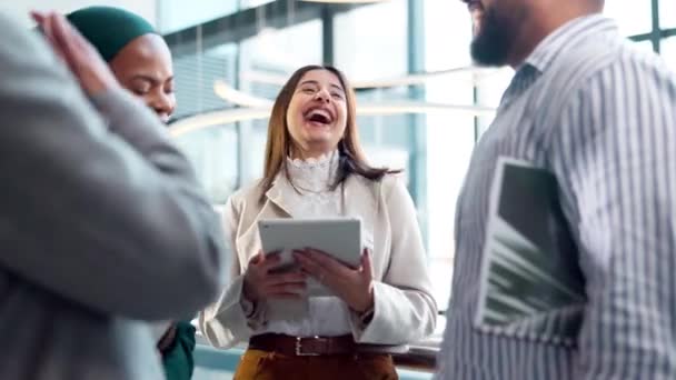 207 Magazine tablet Stock Videos, 4K & HD Footage | Depositphotos