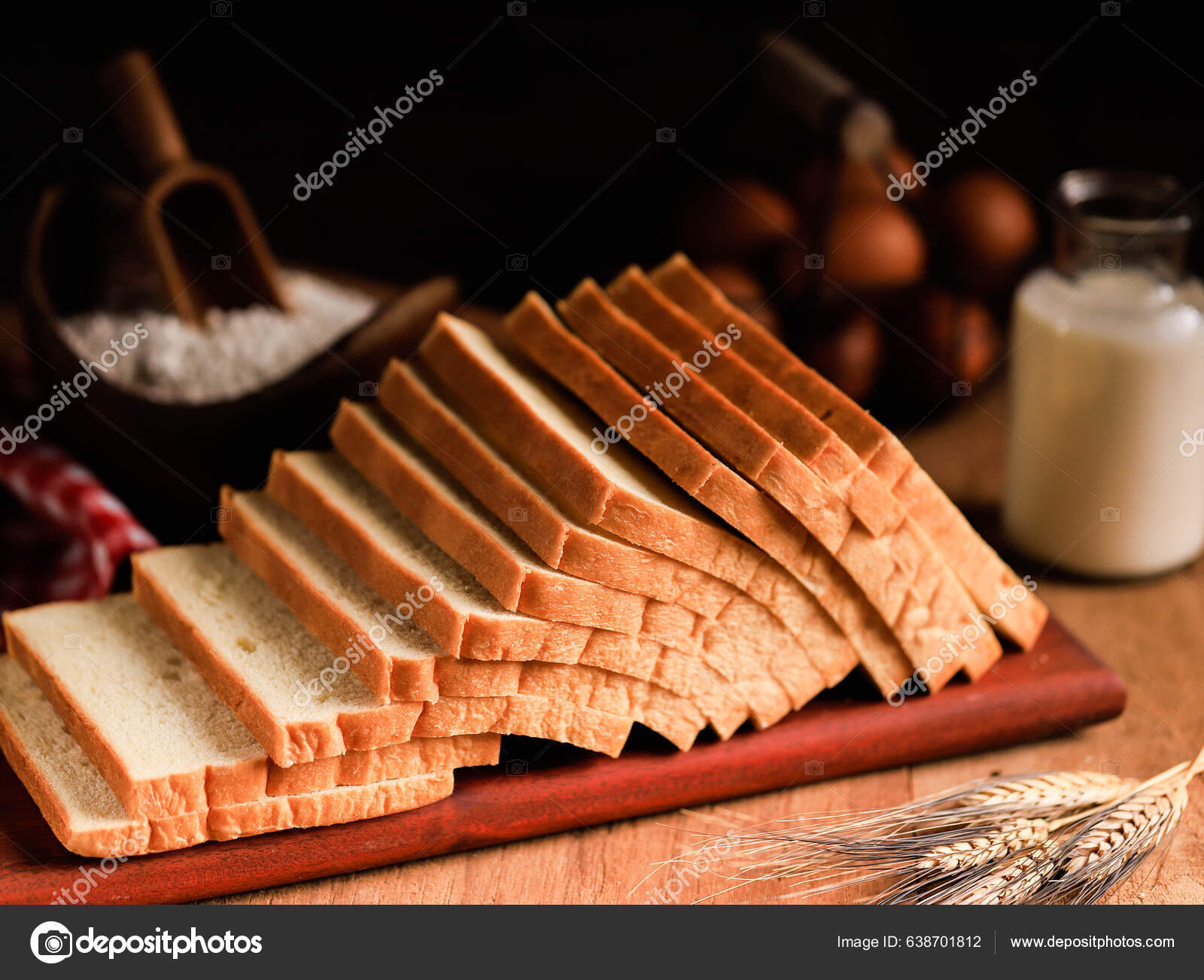 Sliced Toast Loaf White Bread Shokupan Roti Tawar Breakfast Wooden ——图库 ...