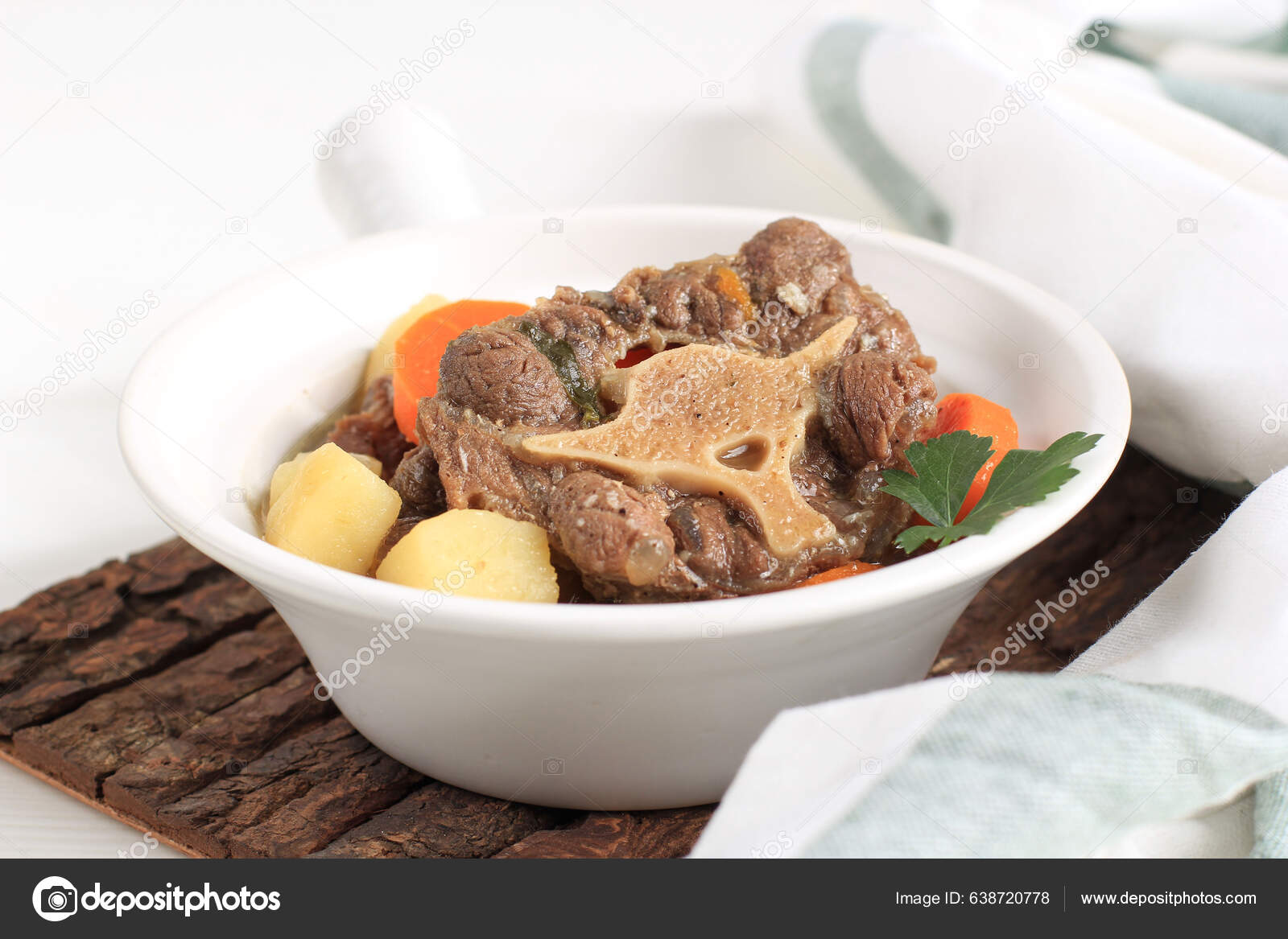 Close Indonesian Oxtail Soup Sop Buntut White Bowl Sup Buntut Stock ...