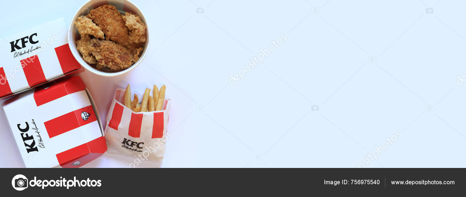 Kyiv Ukraine October 2024 Kfc Bucket Strips Burger Paper Box — Stock Editorial Photo © MariaView ...
