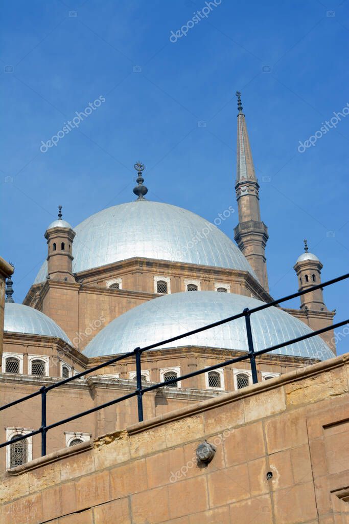 The great mosque of Muhammad Ali Pasha or Alabaster mosque in Citadel ...