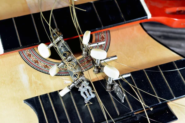 Sitar traditionnel images libres de droit, photos de Sitar traditionnel ...