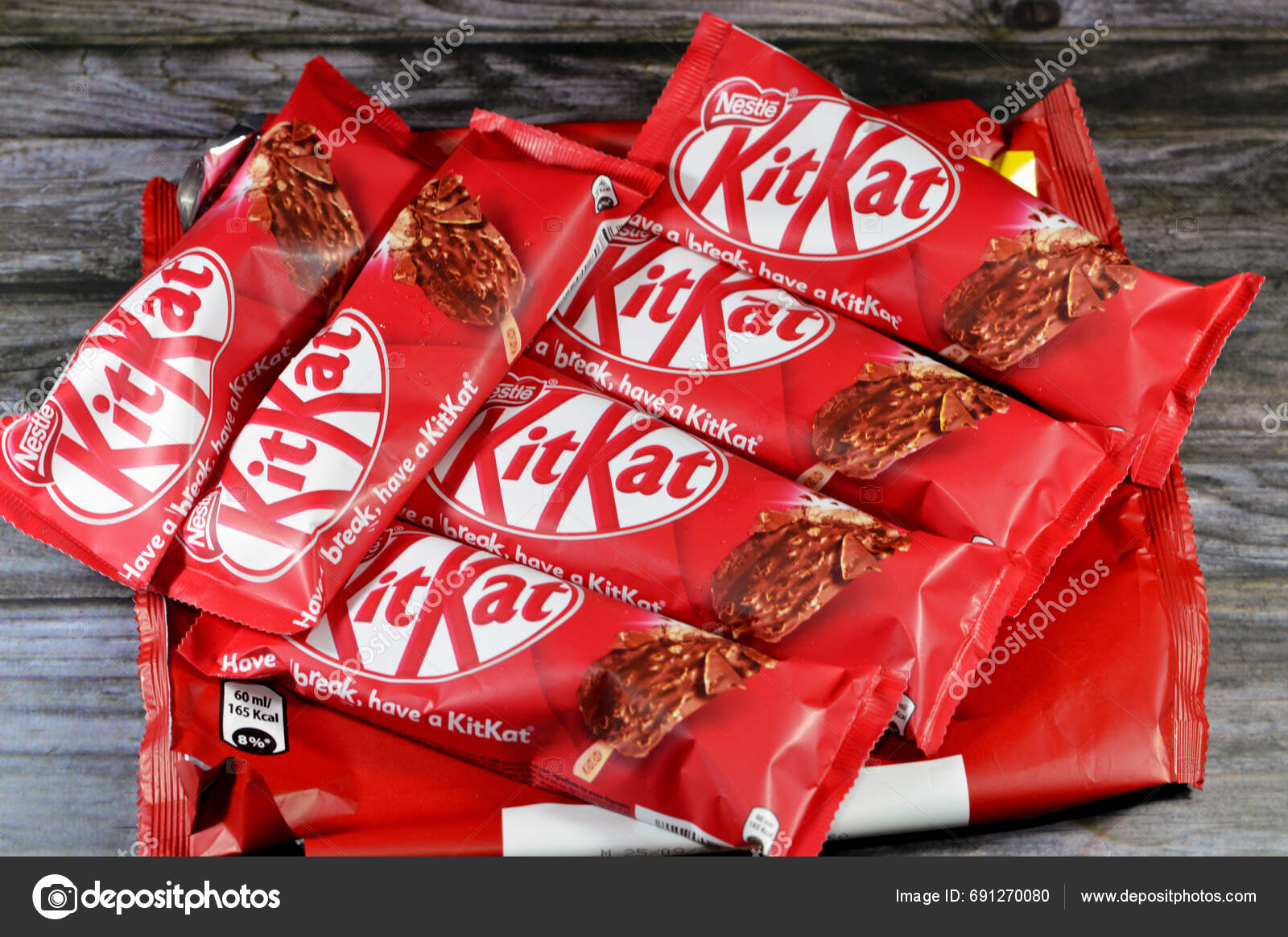 Cairo Egypt December 2023 Kitkat Stick Ice Cream Vegetable Fat — Stock ...