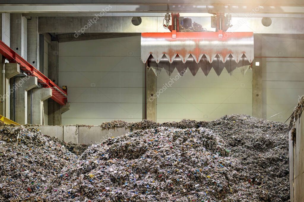 Residuos derivados del vertido de combustible. Manipulación y ...