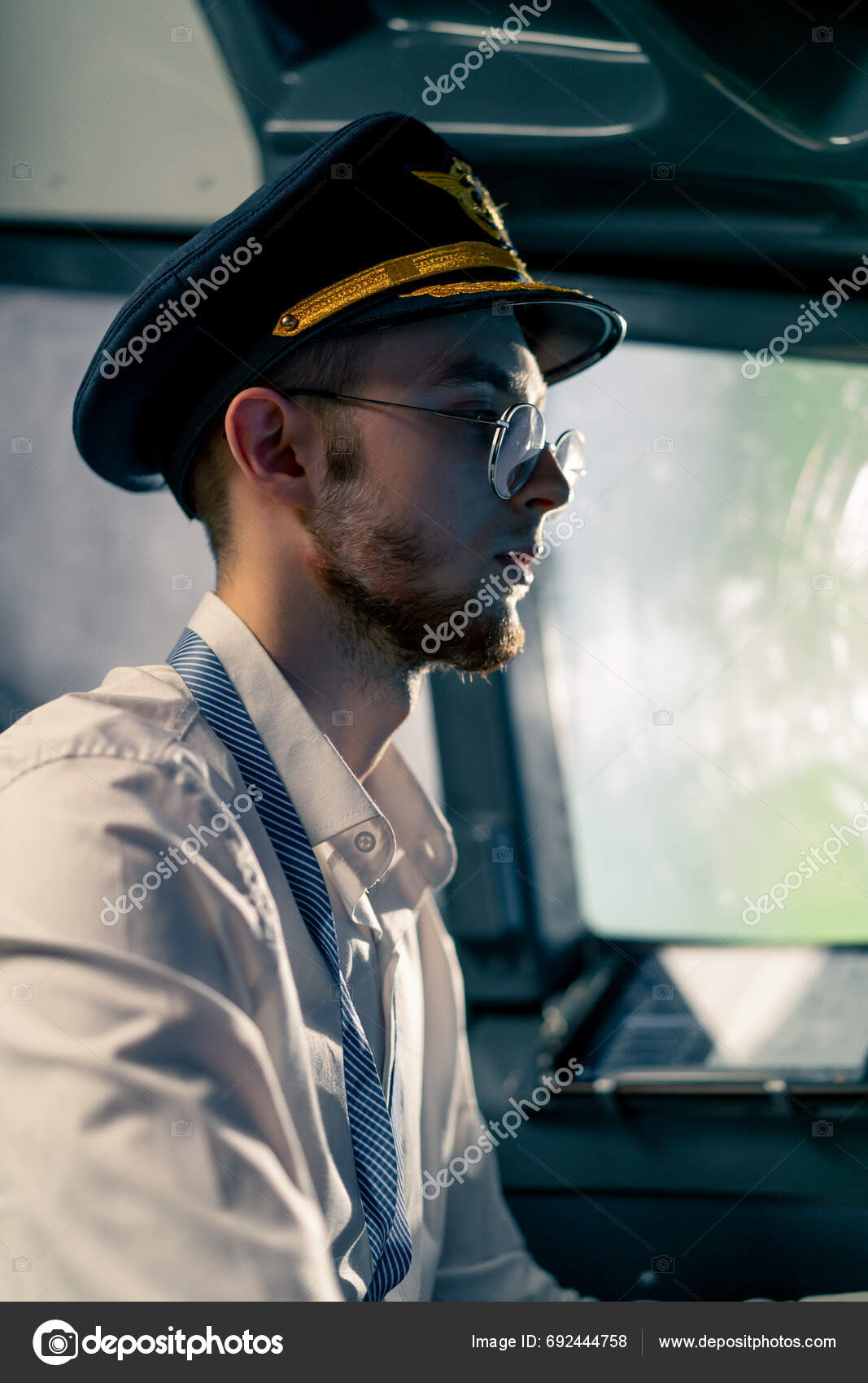 Pilot Cockpit Controls Plane Flight Turbulence Flight Simulator ...