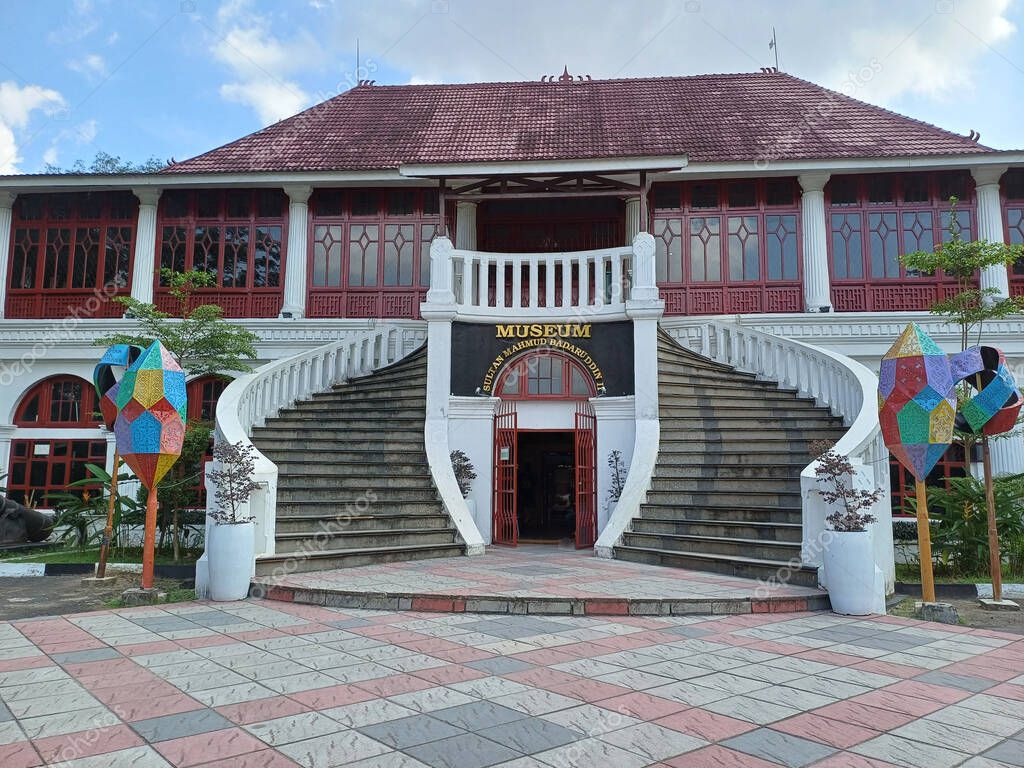 El Museo Sultan Mahmud Badaruddin II en Palembang, Indonesia, está ...