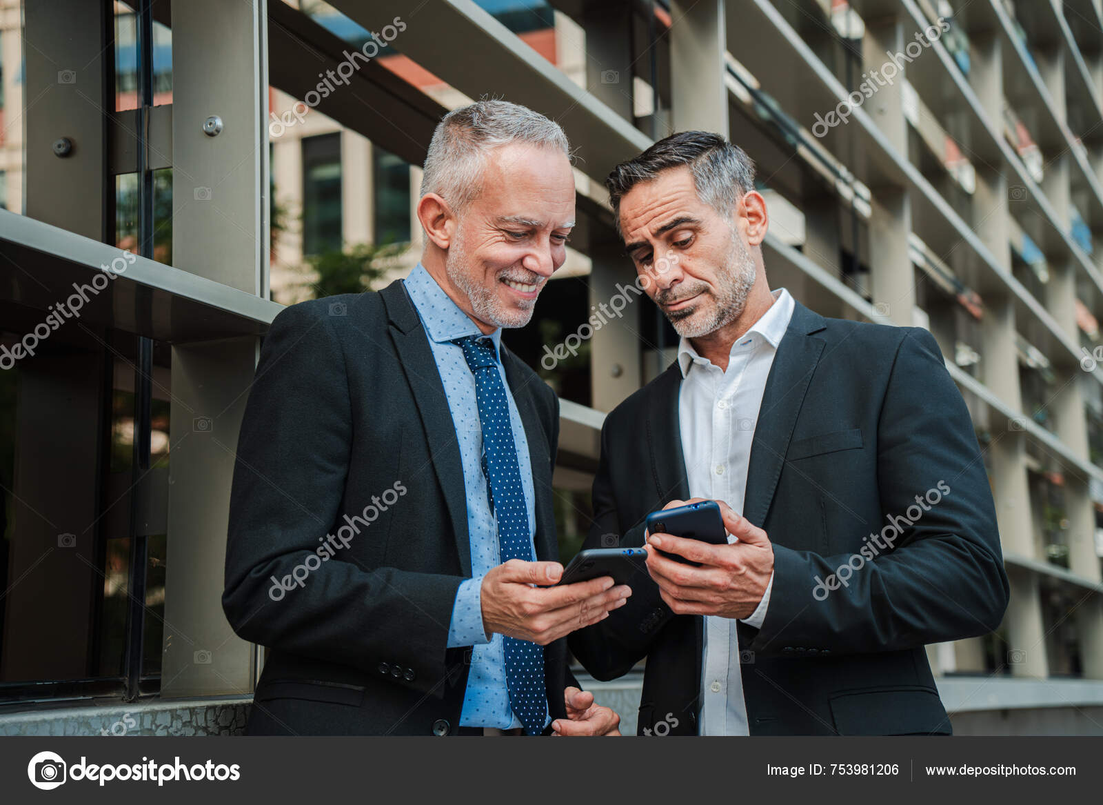Mature Businessmen Suits Standing Outdoors Using Smartphones Work Related Tasks — Stock Photo ...