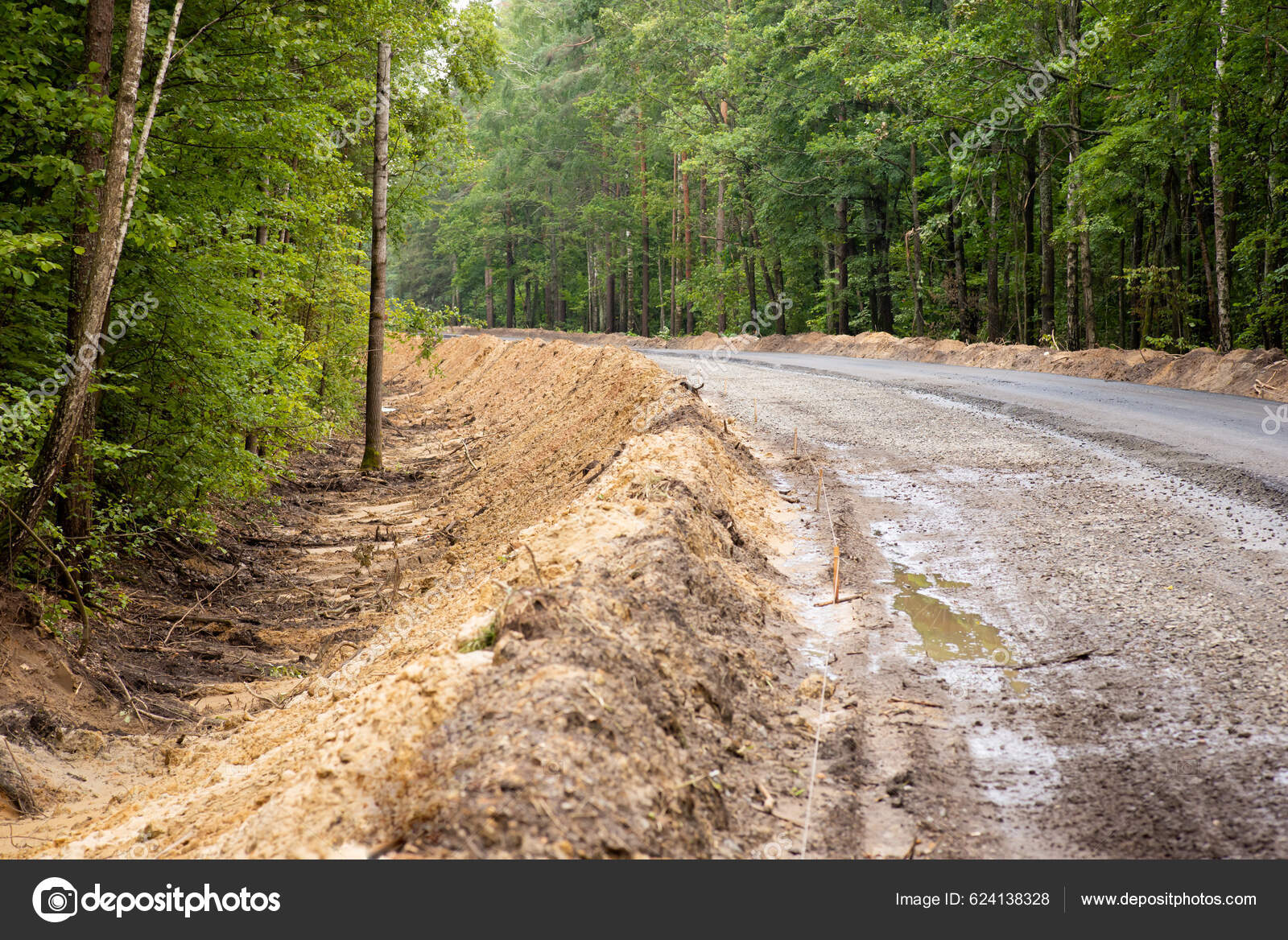 Process Making New Road Building Modern Asphalt Road Towns Stock Photo ...