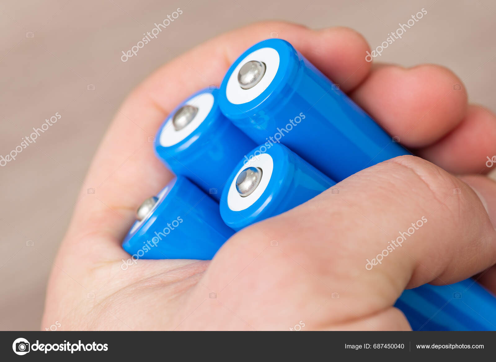 Hand Man Holding Four Blue 18650 Batteries Hand Using Modern — Stock ...