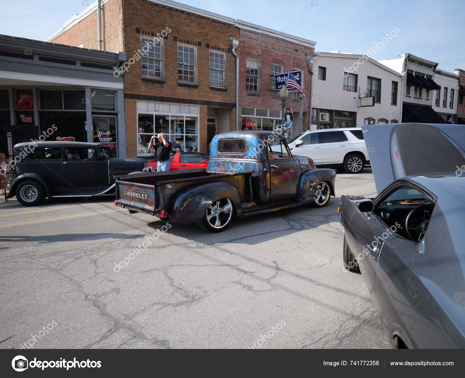 Weston Missouri August 2024 Main Street Historic Weston — Stock ...