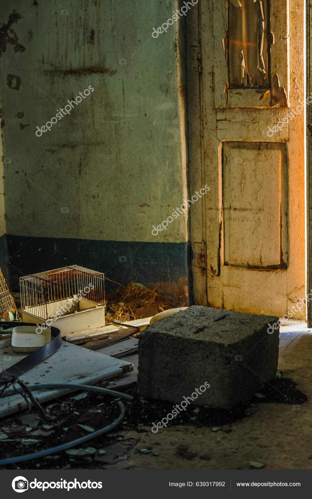 Interior Building Abandoned Ghost Town Stock Photo by ©fabrizioconte ...