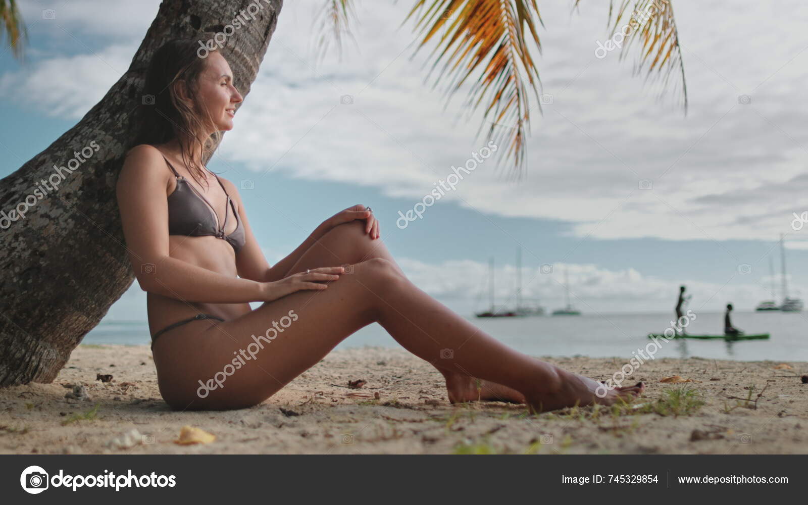 Young Woman Enjoying Relaxing Moment Tropical Beach Sitting Palm Tree — Stock Photo © nastasja87 ...
