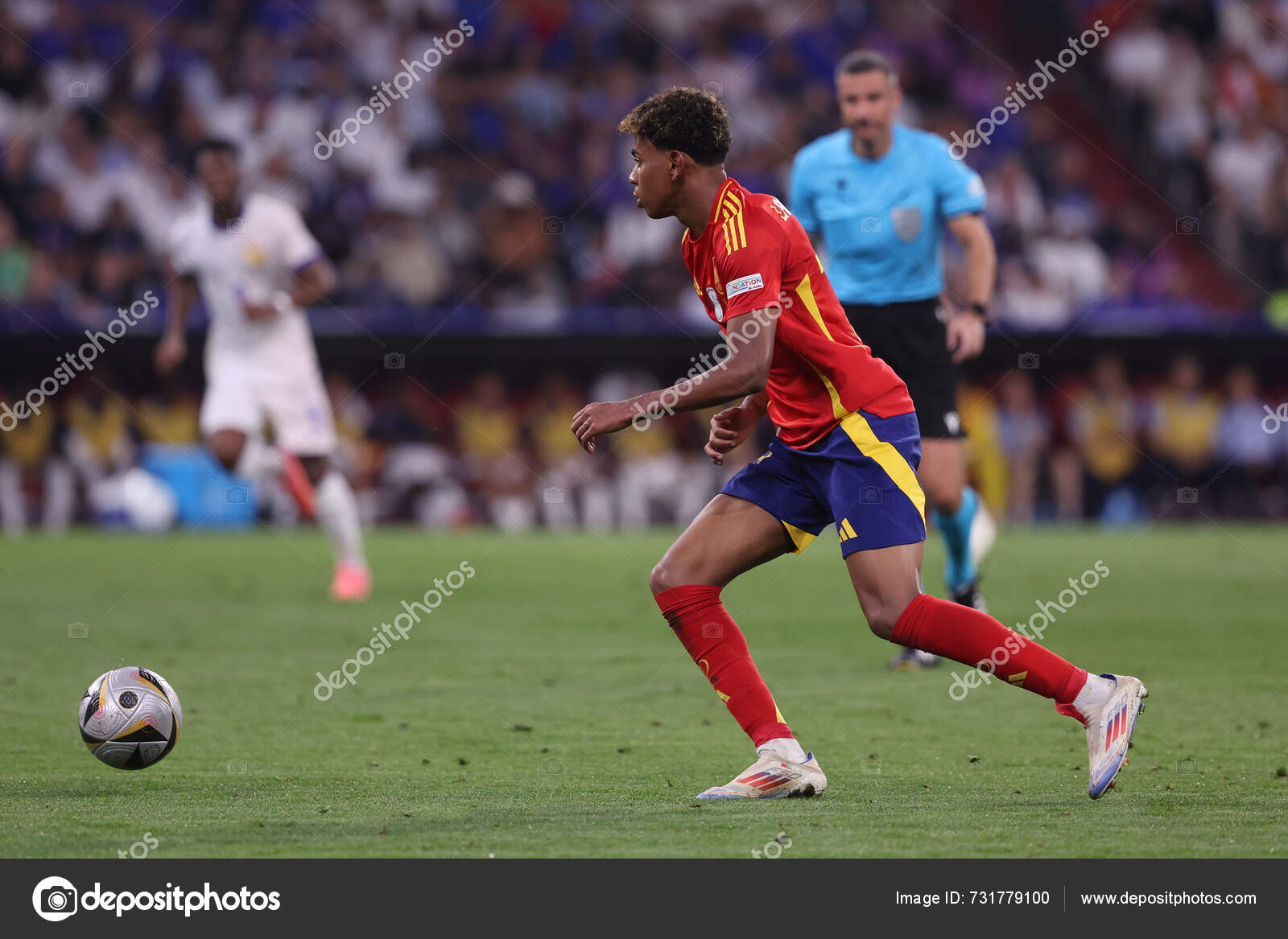 München Germania 2024 Lamine Yamal Din Spania Timpul Semifinalelor Uefa ...