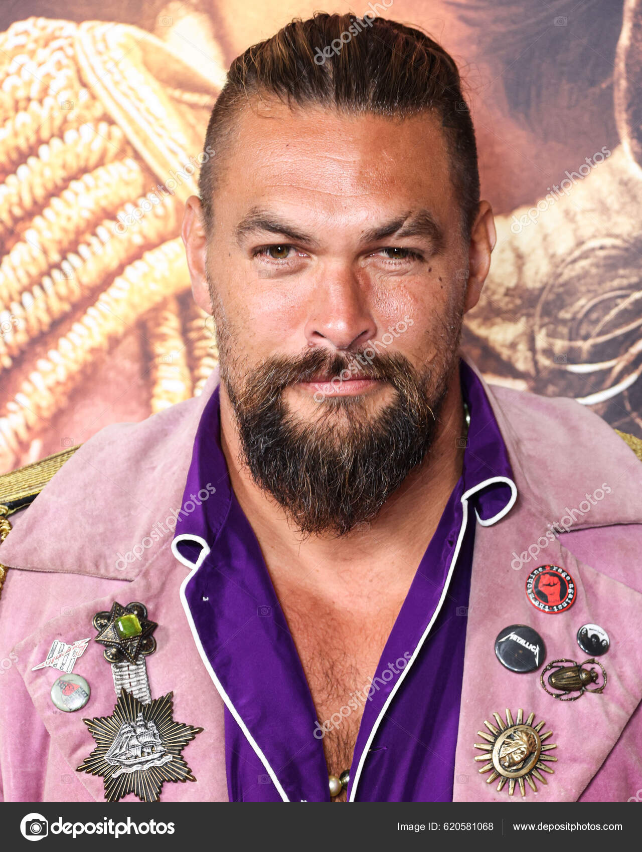 American Actor Jason Momoa Arrives Los Angeles Premiere Netflix's ...
