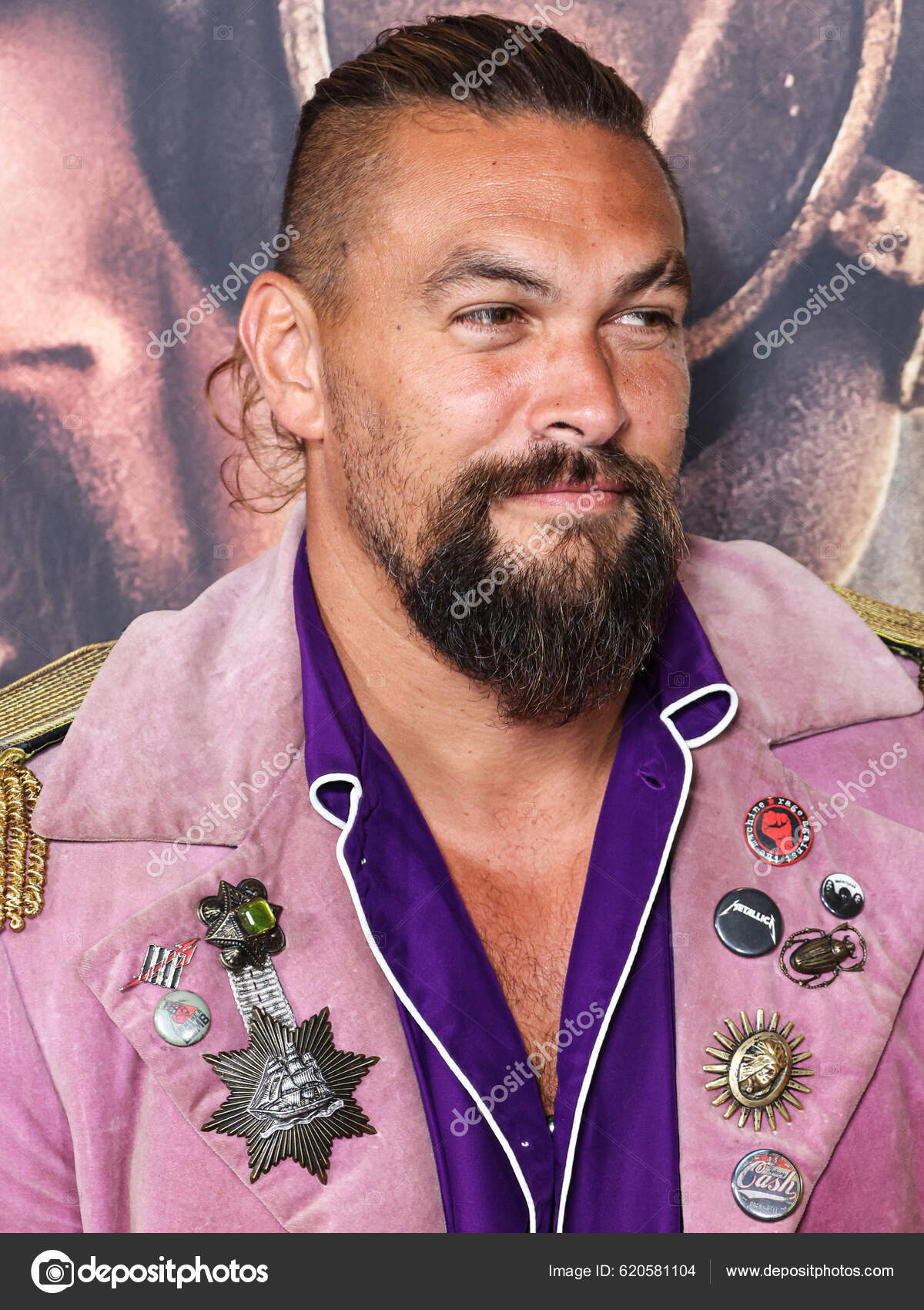 American Actor Jason Momoa Arrives Los Angeles Premiere Netflix's ...