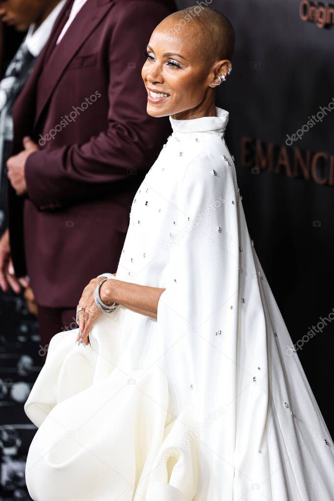 La actriz estadounidense Jada Pinkett Smith llega al estreno de ...