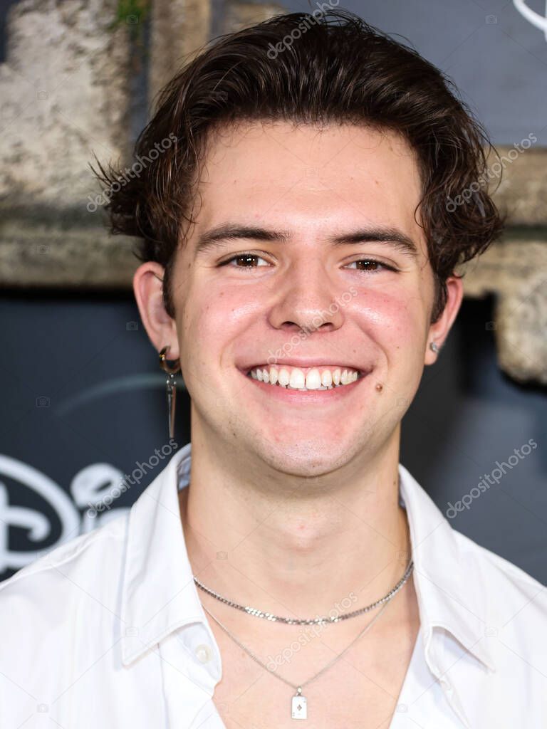 JT Casey llega al Disney + Original Series 'National Treasure: Edge Of ...