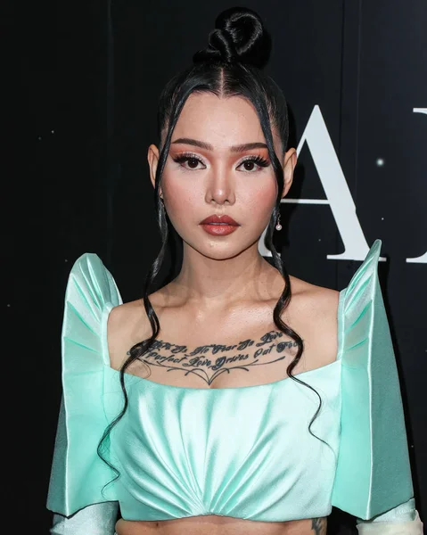 Filipino American Singer Bella Poarch Arrives 20Th Annual Unforgettable ...