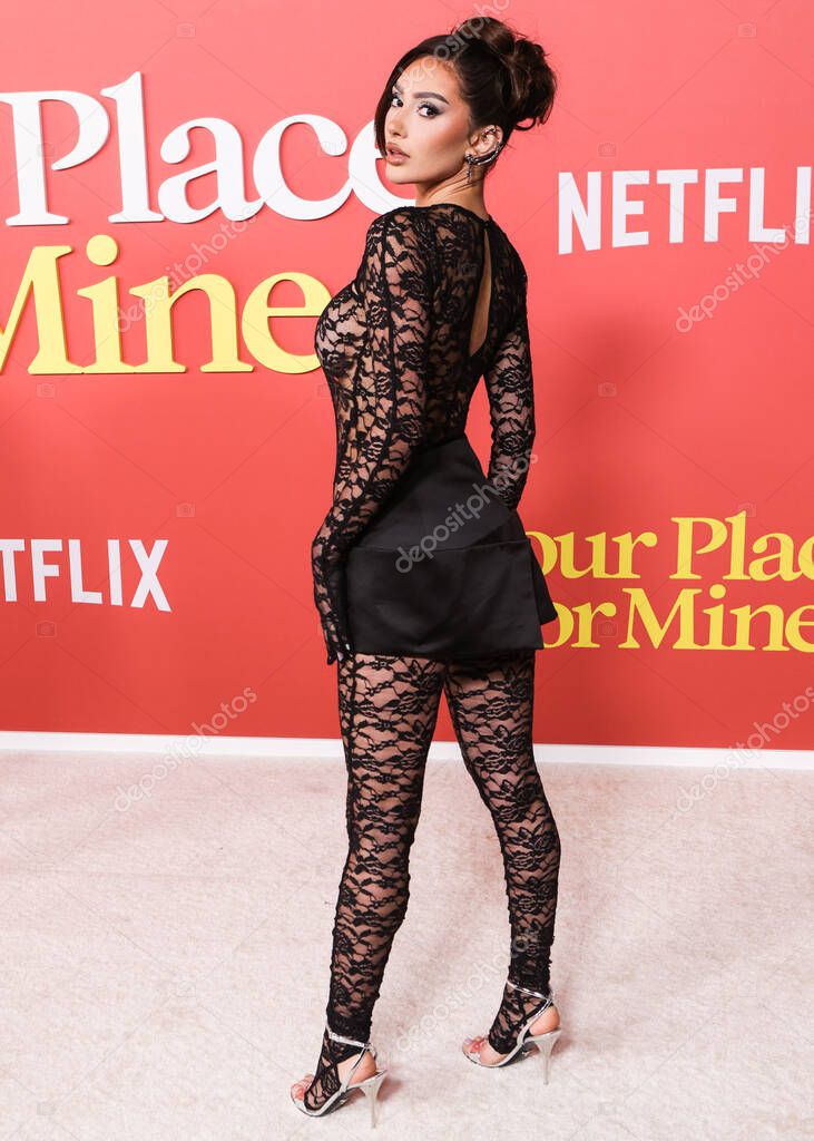 Francesca Farago arrives at the Los Angeles Of Netflix's 'Your Place Or ...