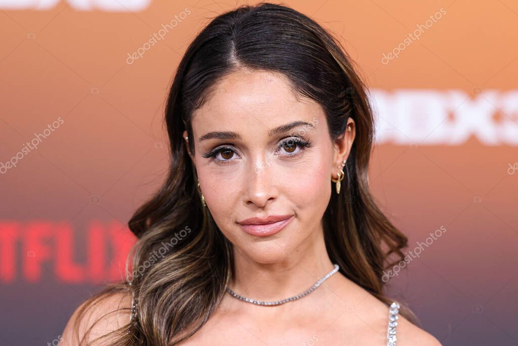 Jami Alix arrives at the Los Angeles Premiere Of Netflix's 'Outer Banks ...