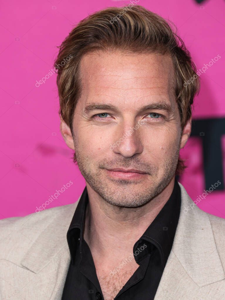 American actor Ryan Hansen arrives at the Los Angeles Premiere Of STARZ ...