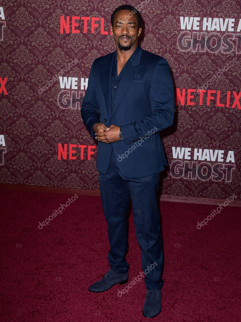 American actor Anthony Mackie arrives at the Los Angeles Premiere Of ...