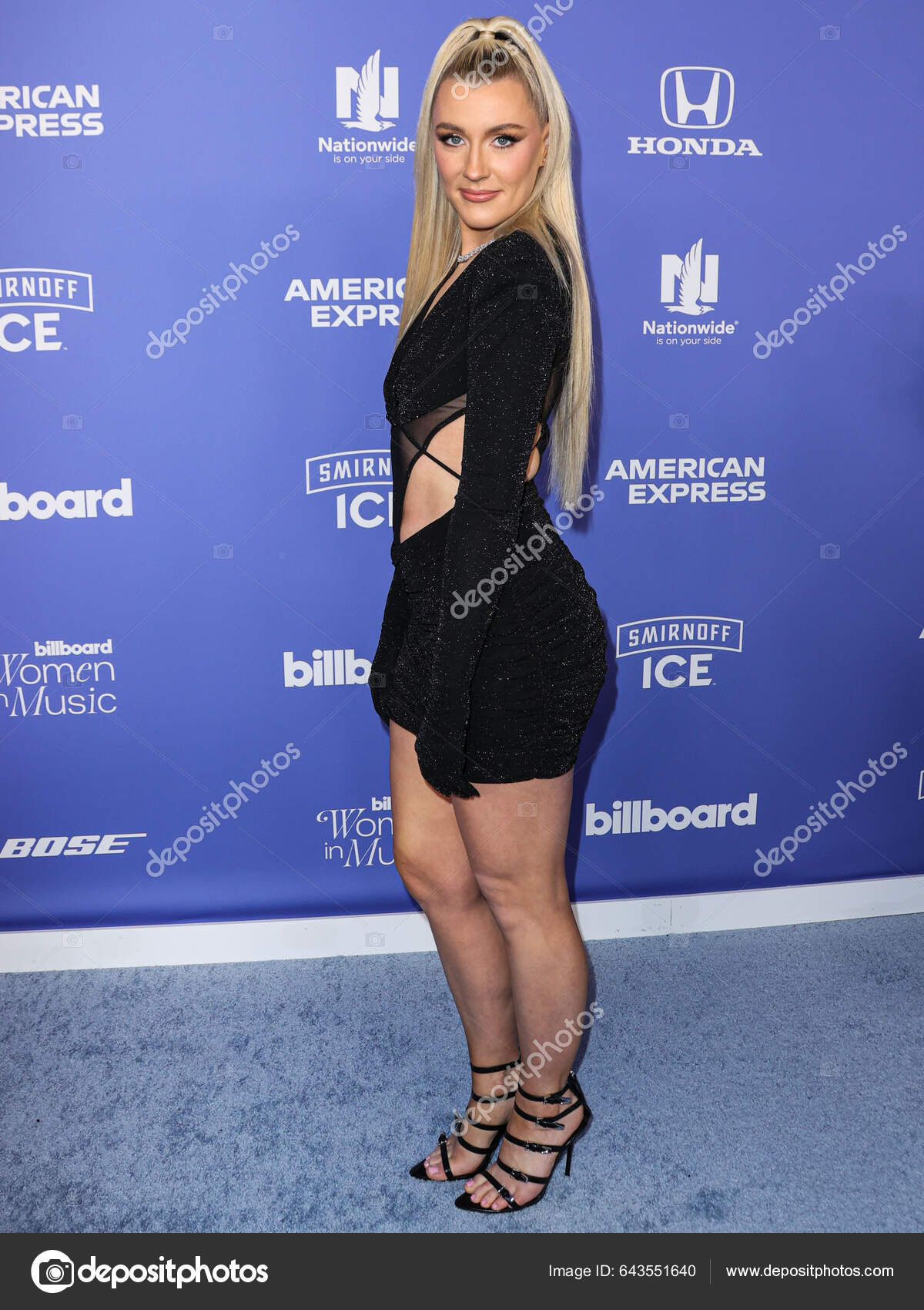 Malibu Babie Arrives 2023 Billboard Women Music Held Youtube Theater ...