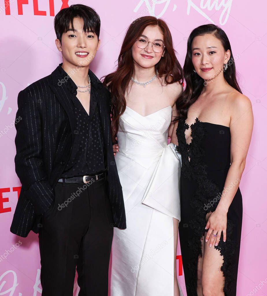 Minyeong Choi, Anna Cathcart y Gia Kim llegan al Evento de Estreno de Netflix 'XO, Kitty ...