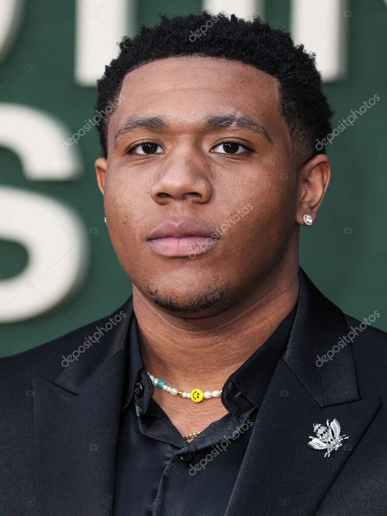 American actor Khalil Everage arrives at the Los Angeles Premiere Of ...