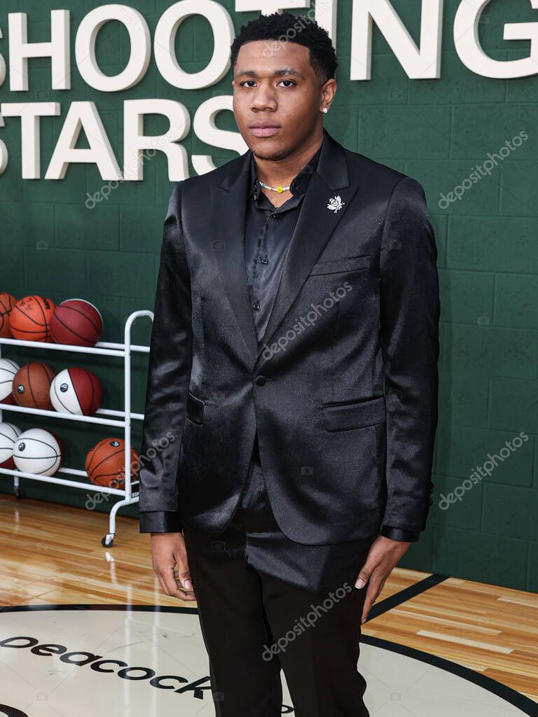 American actor Khalil Everage arrives at the Los Angeles Premiere Of ...