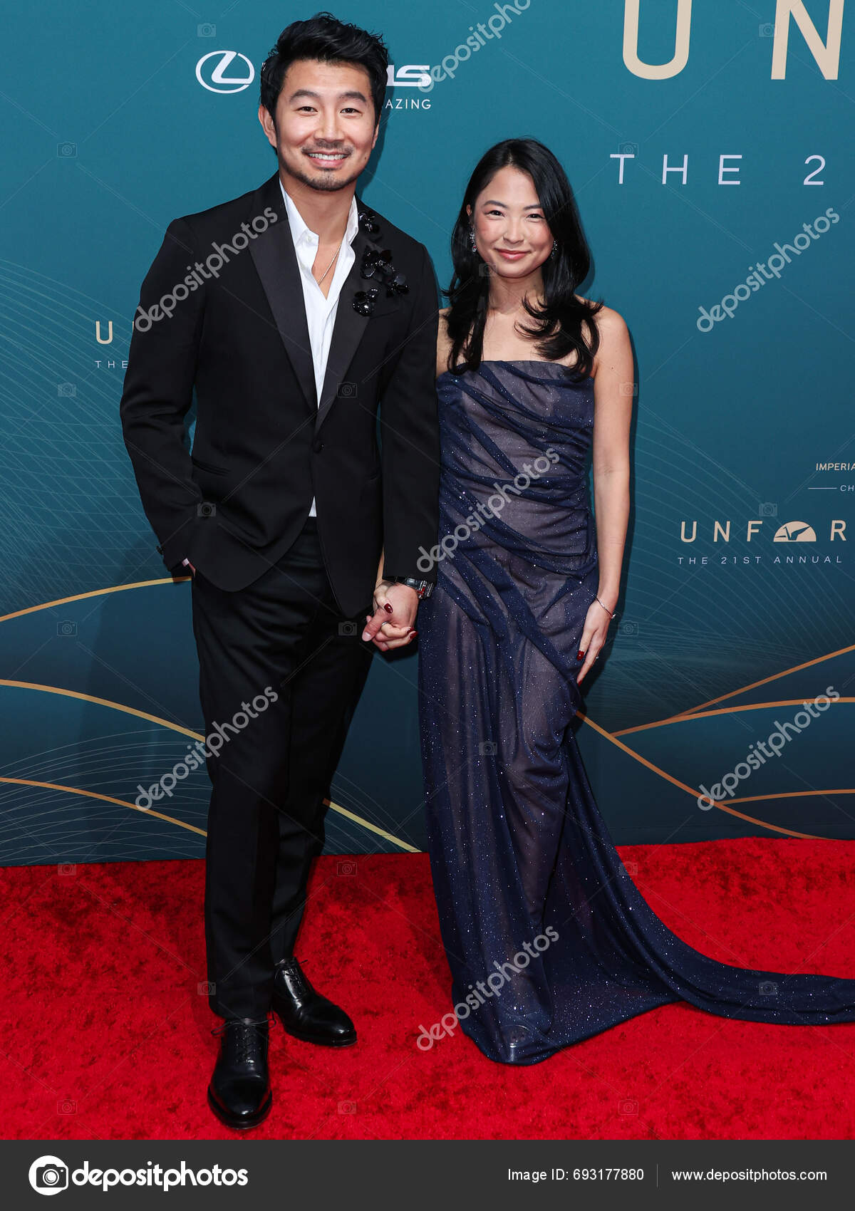 Canadian Actor Simu Liu Girlfriend Allison Hsu Arrive 21St Annual ...