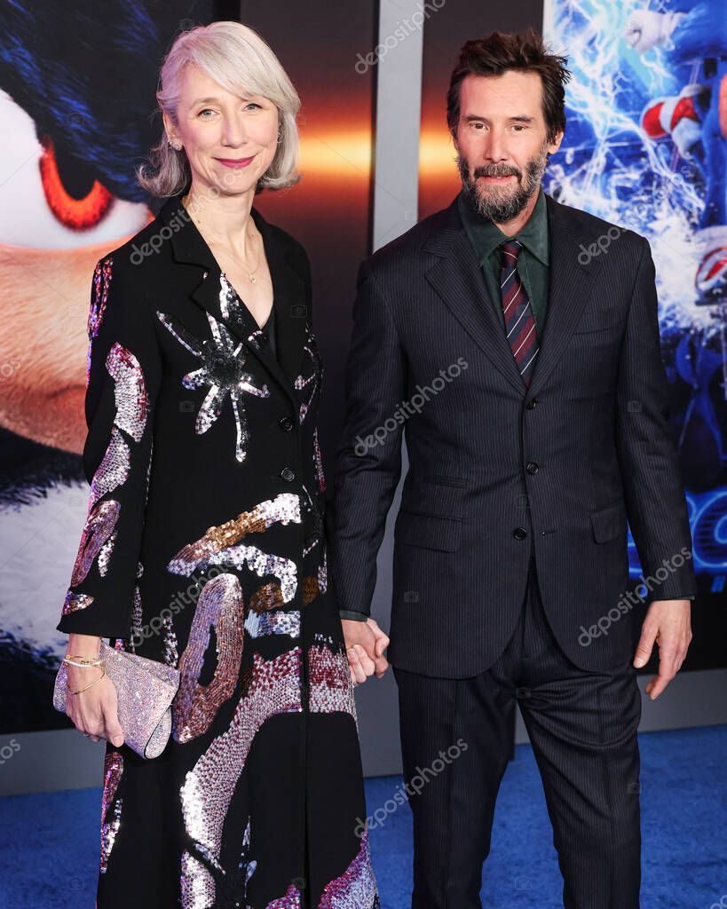 Alexandra Grant y su novio Keanu Reeves llegan al estreno en Los ...