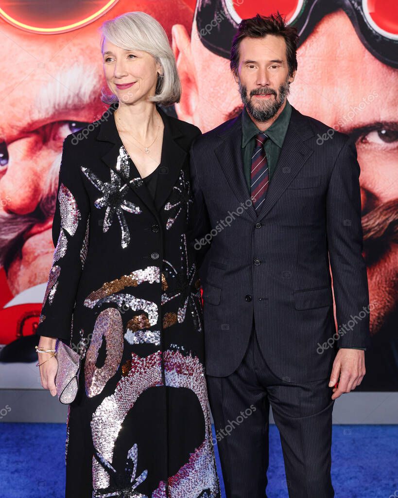 Alexandra Grant y su novio Keanu Reeves llegan al estreno en Los ...