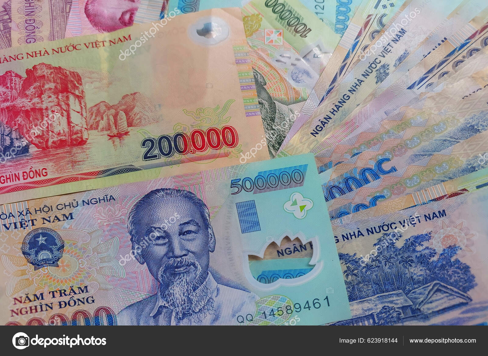 Vietnamese Dong Banknotes Close Money Background Vietnamese Currency ...