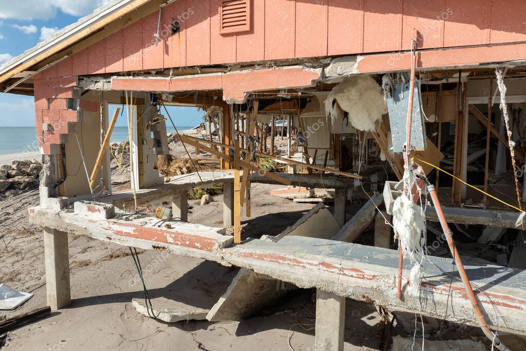 Las tormentas ocasionan graves daños a las casas residenciales en la ...