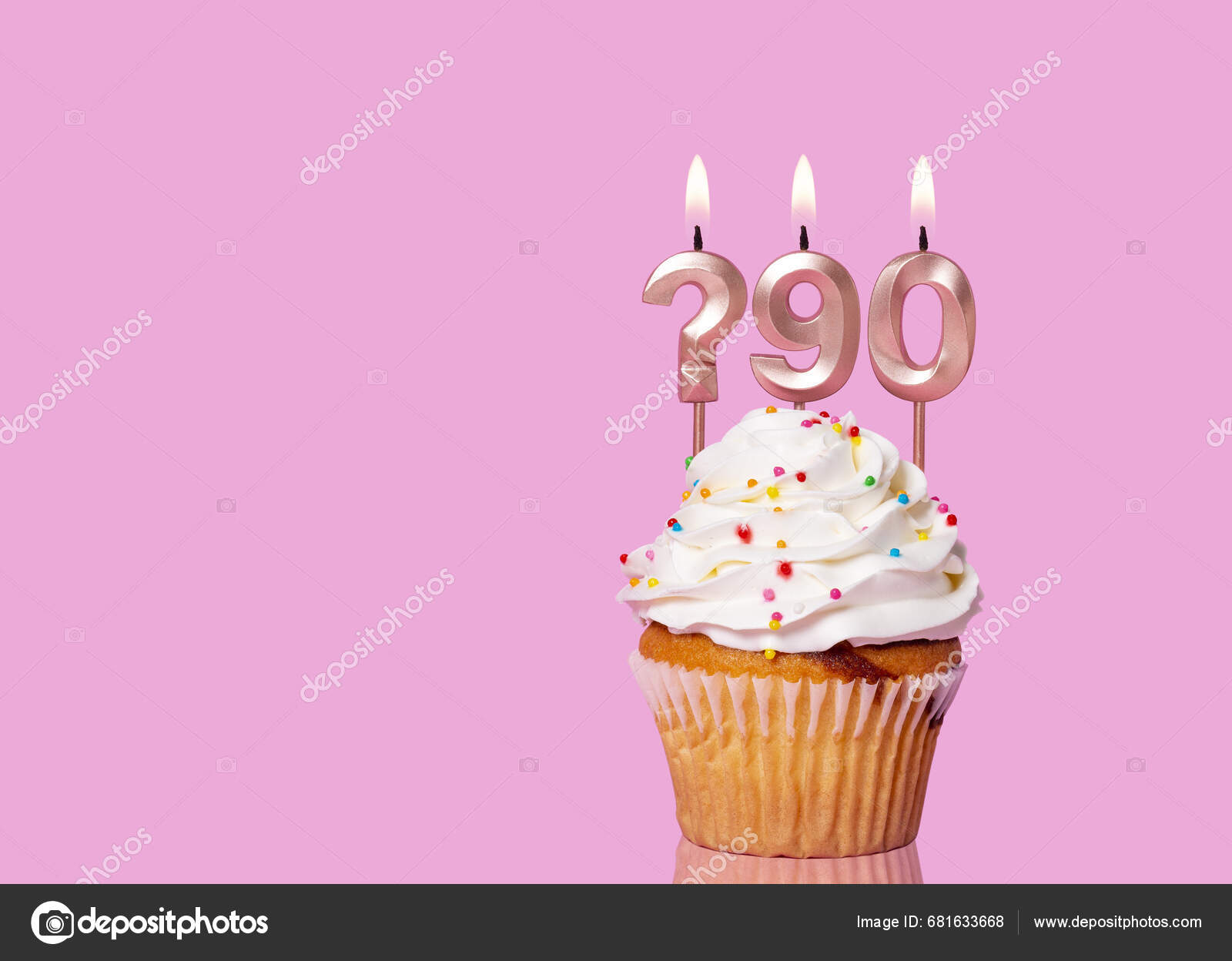 Bolo Aniversário Com Vela Pergunta Mark Número Fundo Rosa — Foto ...