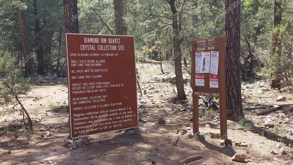 Diamante borde cuarzo cristal colección Site Sign, Payson, Arizona ...