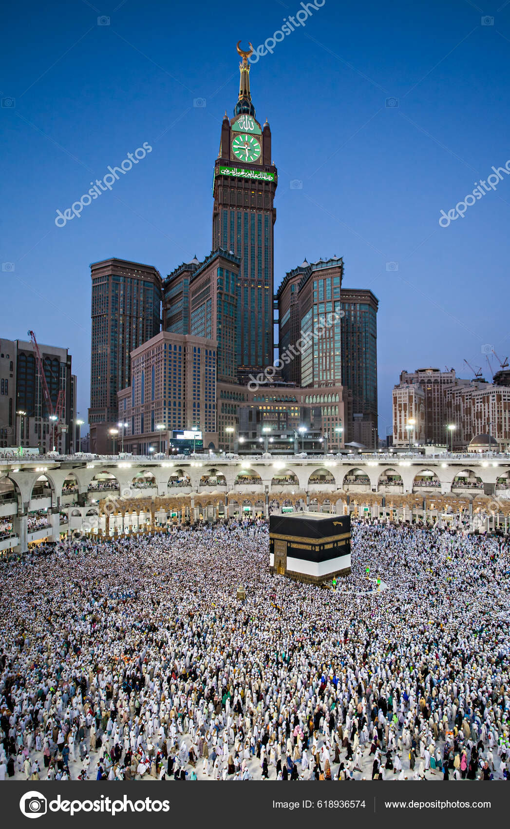 Meca Arabia Saudita 2018 Peregrinos Musulmanes Todo Mundo Haciendo Tawaf — Foto editorial de ...