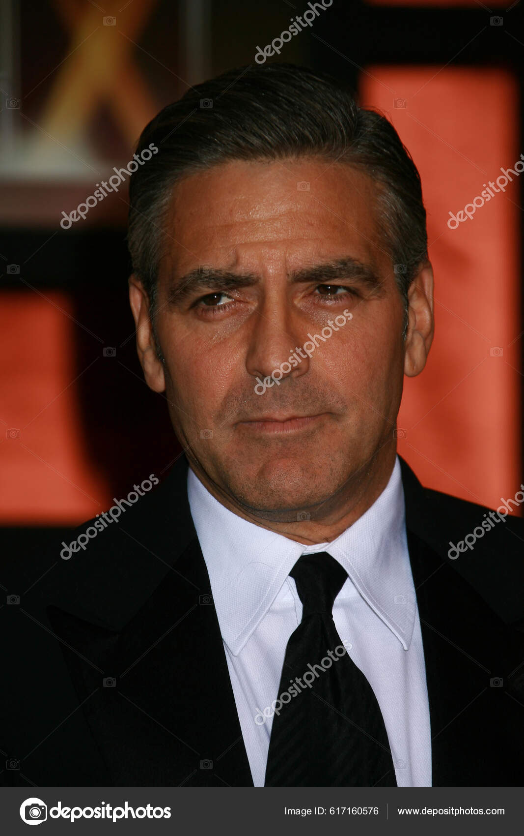 Actor George Clooney Arrives 13Th Annual Critics' Choice Awards Santa ...