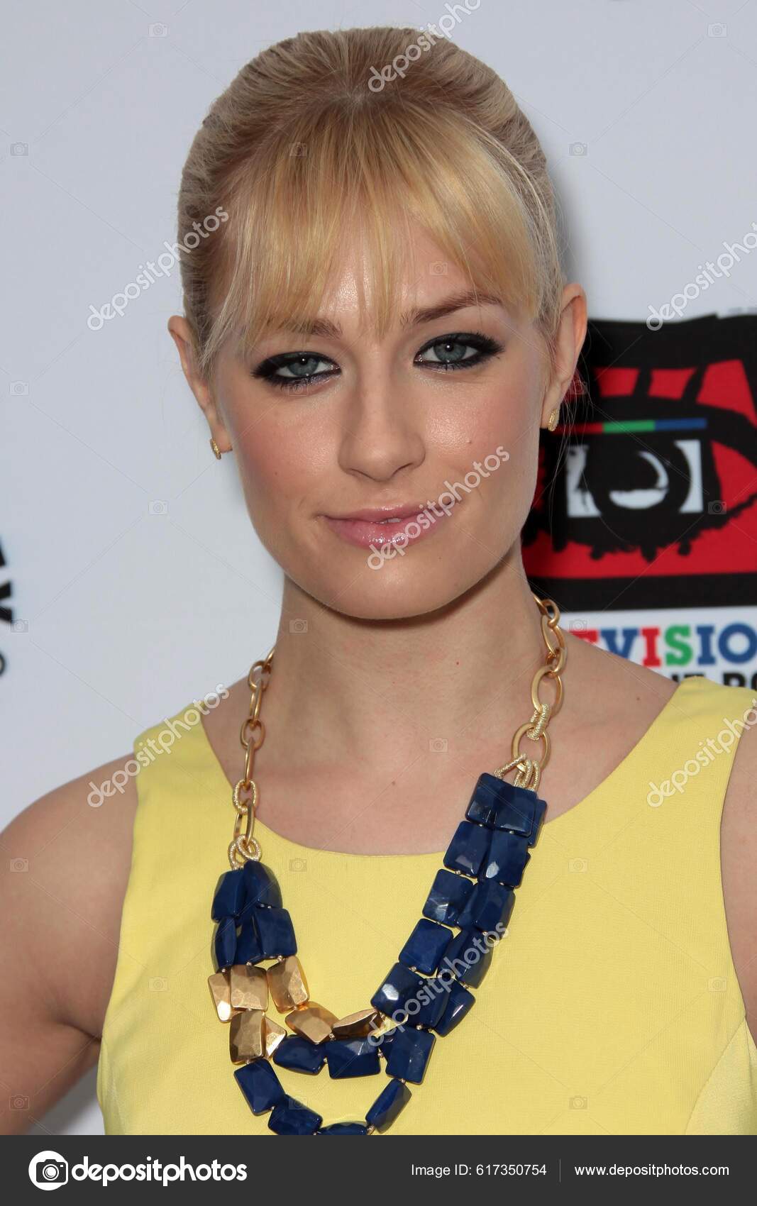 Beth Behrs Opening Television Out Box Paley Center Media Beverly ...