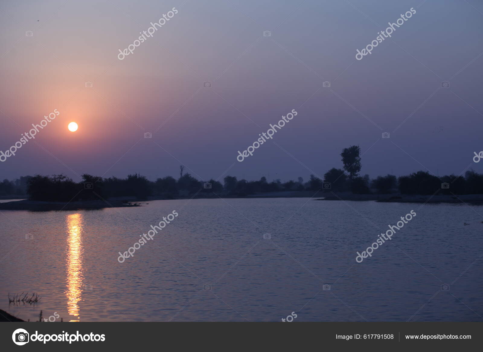 Beautiful Sunset Lake — Stock Photo © YAY_Images #617791508 Beautiful Sunset Lake — Stock Photo © YAY_Images #617791508