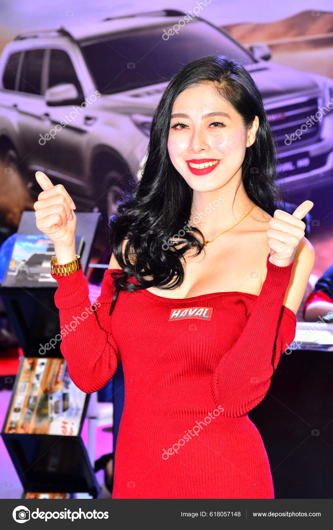 Haval Motors Female Model Manila International Auto Show – Stock ...